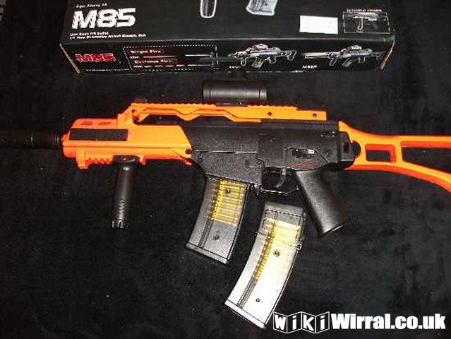 M85 machine bb gun - Wirral-Wikiwirral
